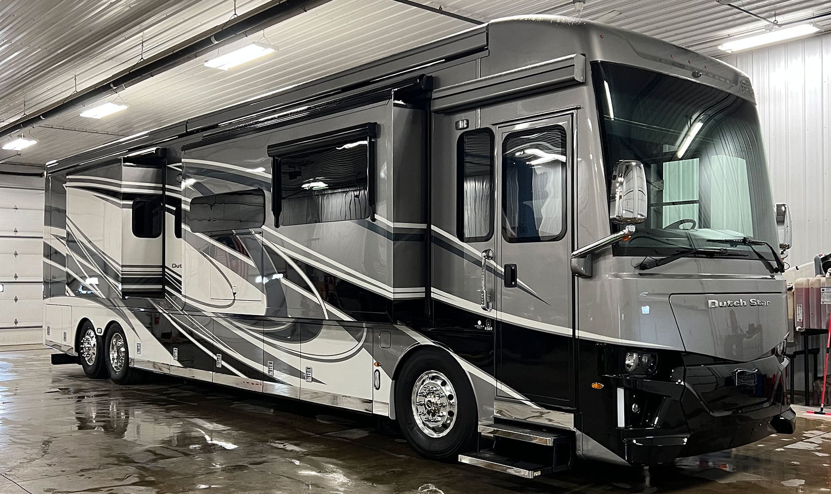 Bellman Oil: Expert RV Hydraulic Gear Solutions